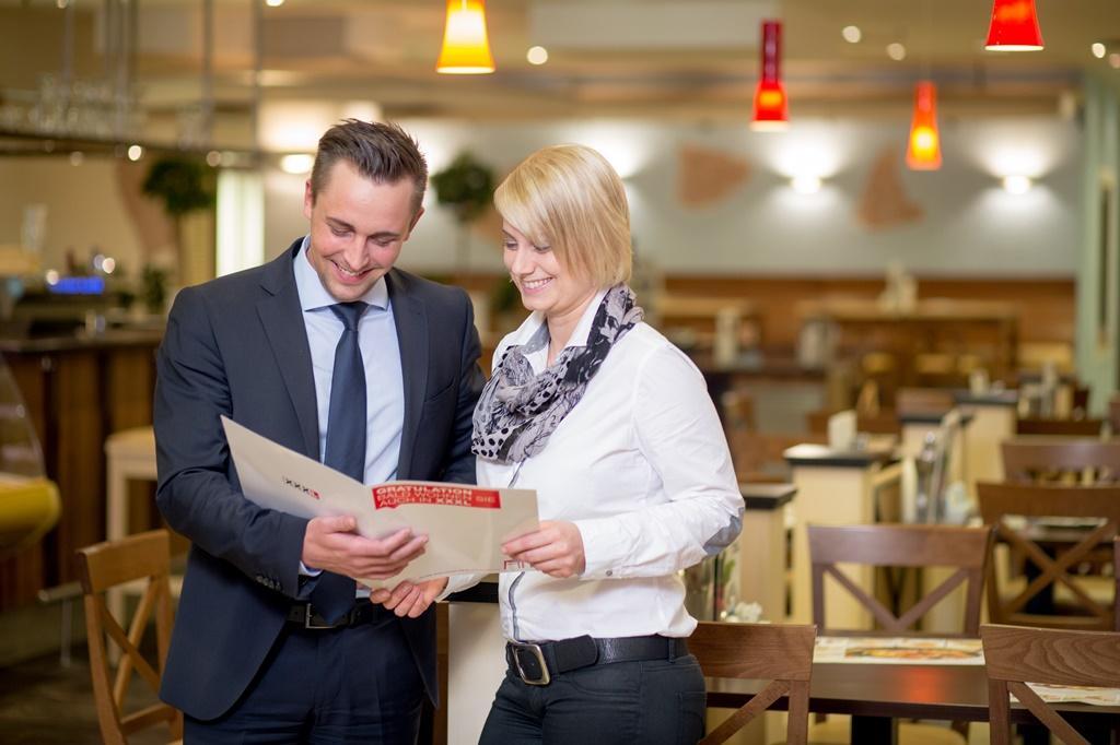 Kellner/in mit Inkasso bei XXXLutz City Restaurant in Wien - Rolling Pin