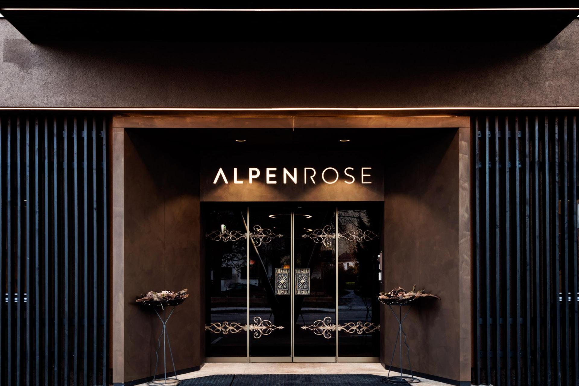 Koch mit Aufstiegsmöglichkeiten bei Hotel Restaurant Alpenrose in ...