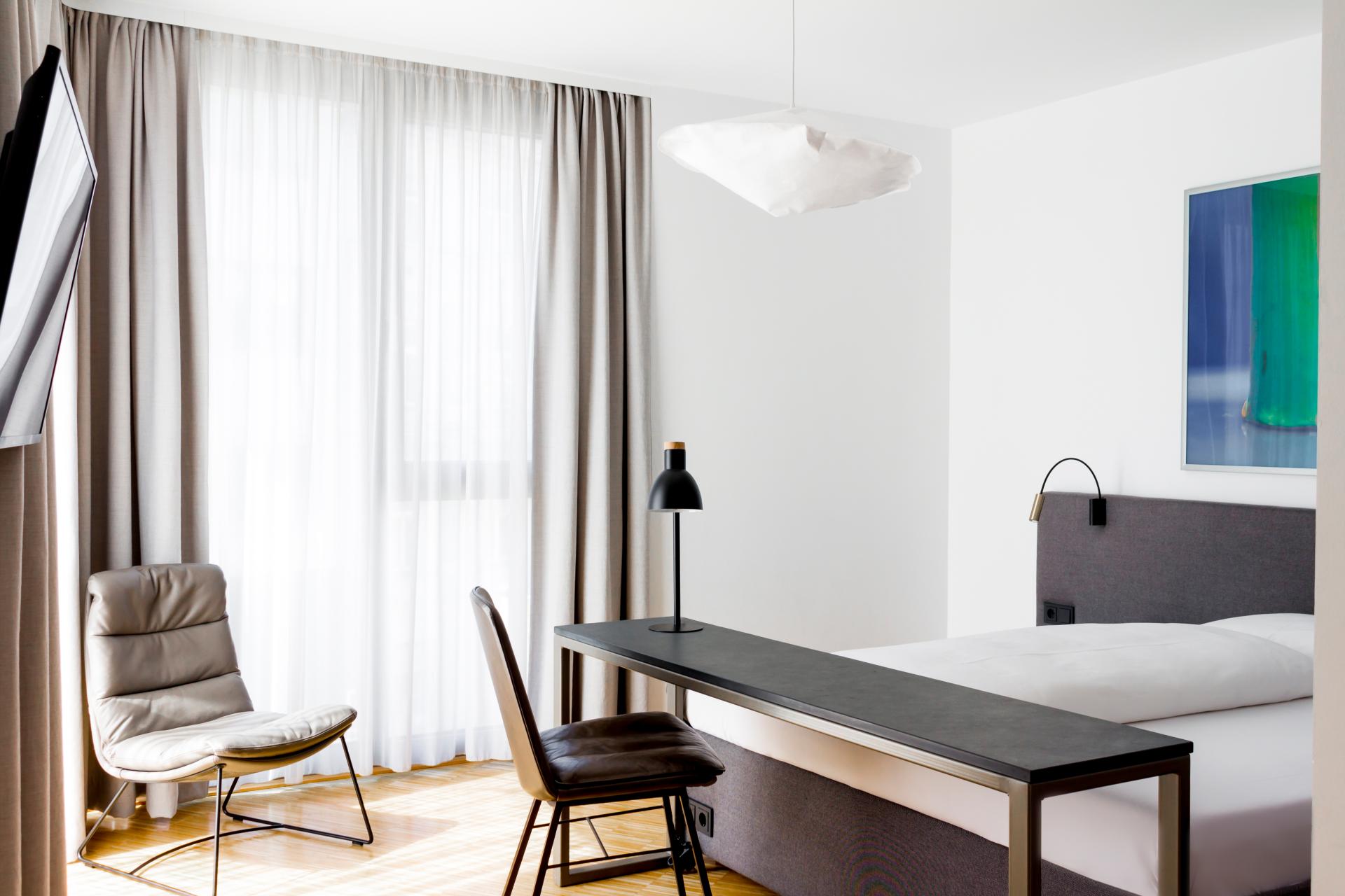 Hoteldirektor/in für das Lendhotel in Graz bei Helmut Marko Hotels in ...