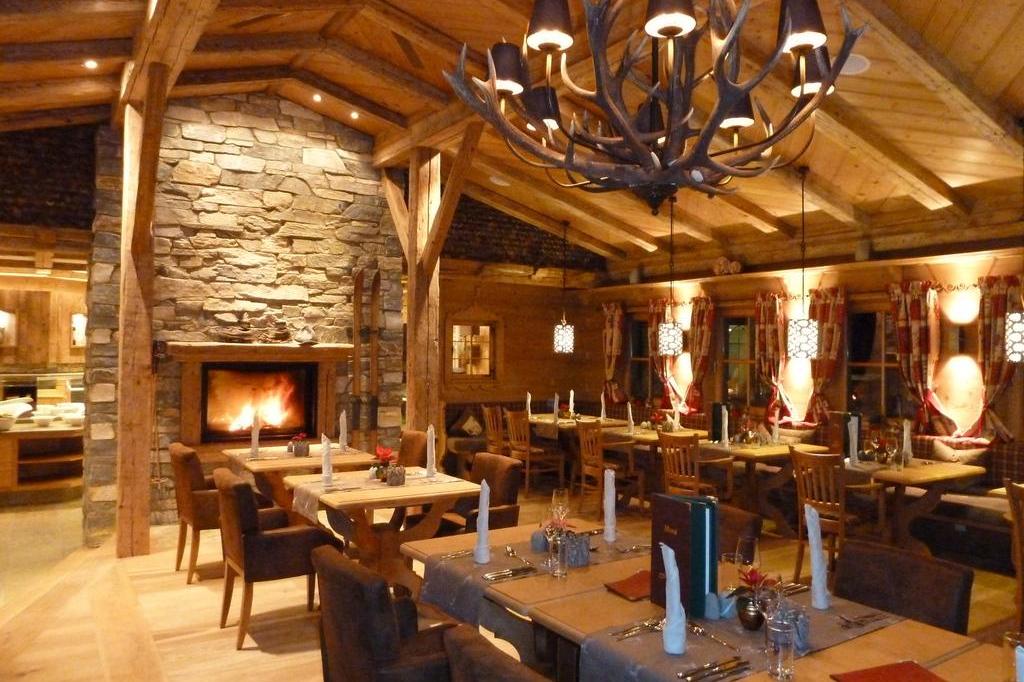 Restaurantfachmann / Commis de Rang bei Hotel Lumberger Hof in Grän ...