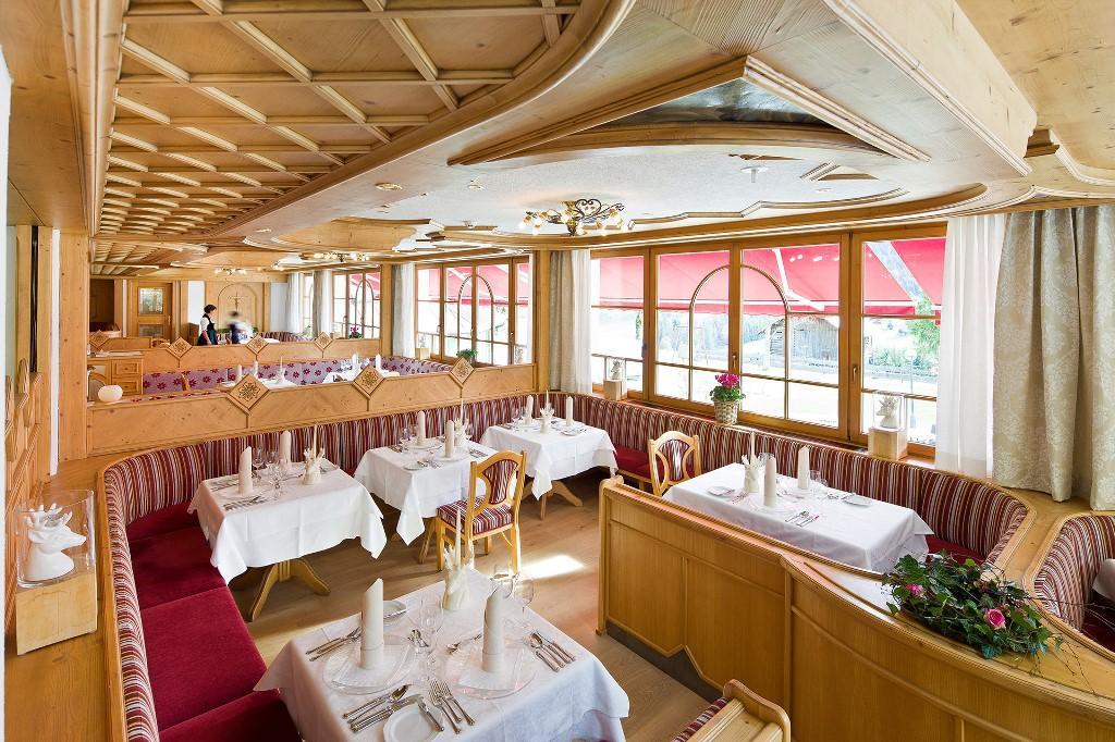 Commis de Rang bei Haller´s Genuss & Spa Hotel in Mittelberg ...